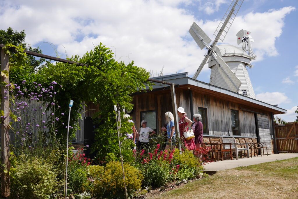 Historic Havering by Vintage Bus – Land Of The Fanns